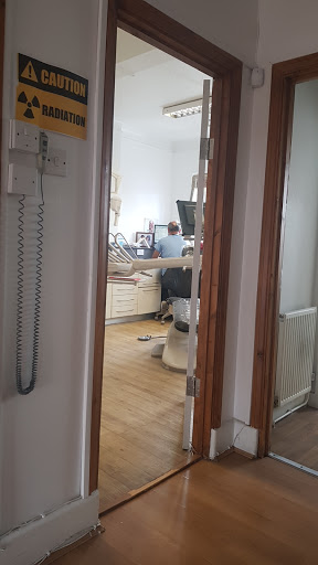 Fulham Dental Centre in London • Read Reviews and Prices | DocDental
