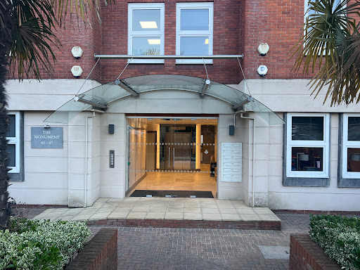 Munro Hall Dental Clinic Weybridge in Weybridge • Read Reviews and ...